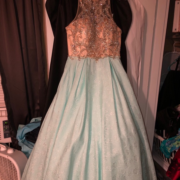 dimitra design | Dresses | Stunning Dress | Poshmark